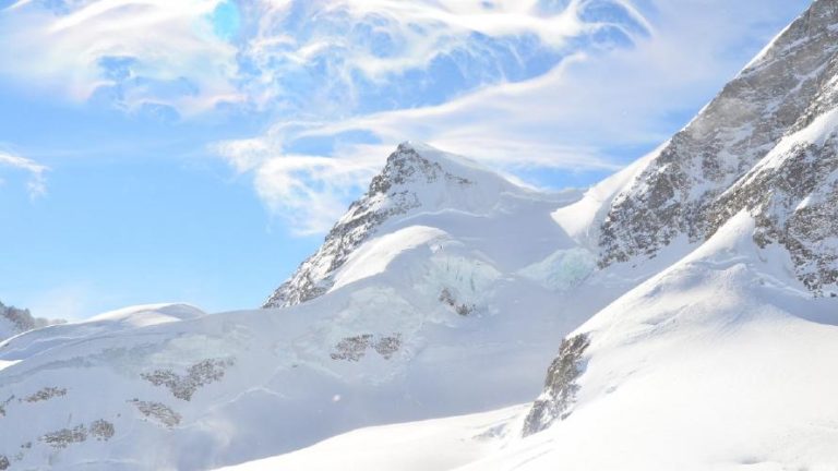 The Pros and Cons of Westernised Culture in the Modern World - Insight ...